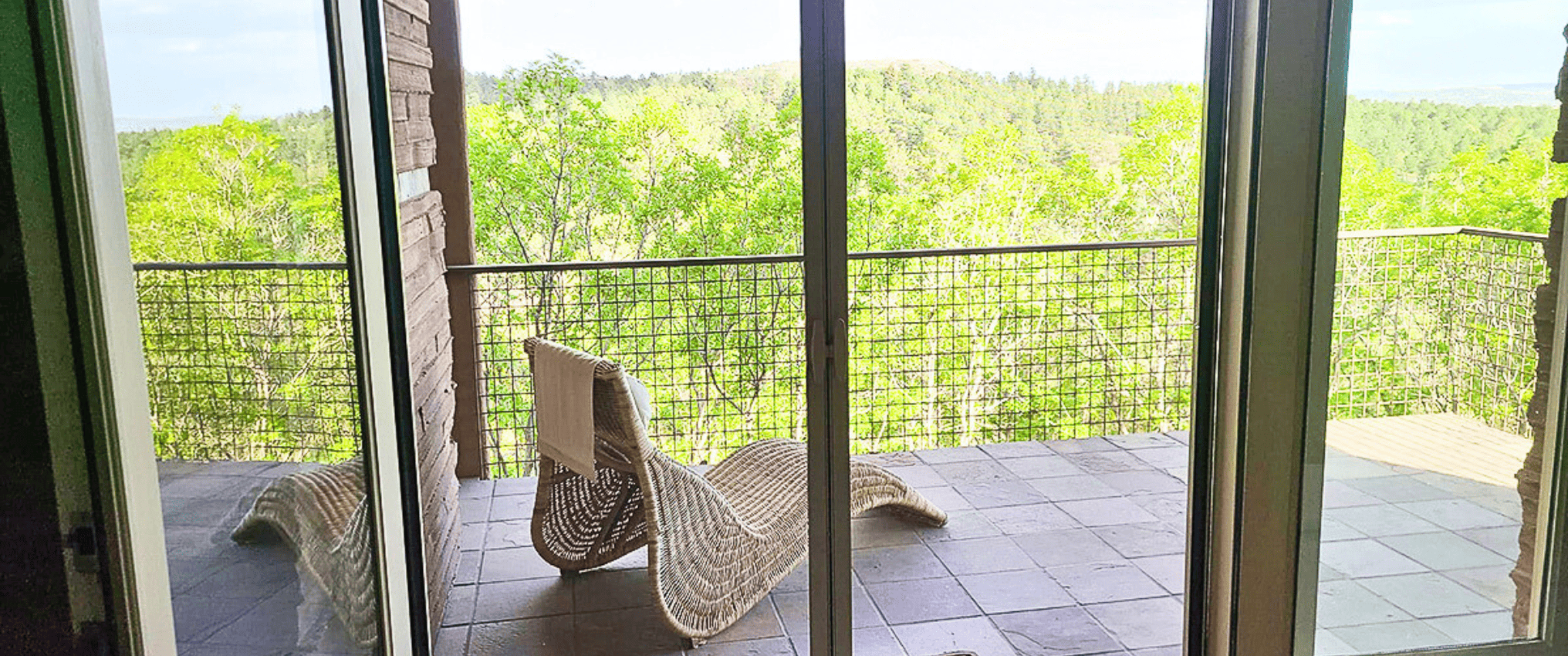 DIY or Custom Installation: Choosing the Best Solution for Your Screen ...