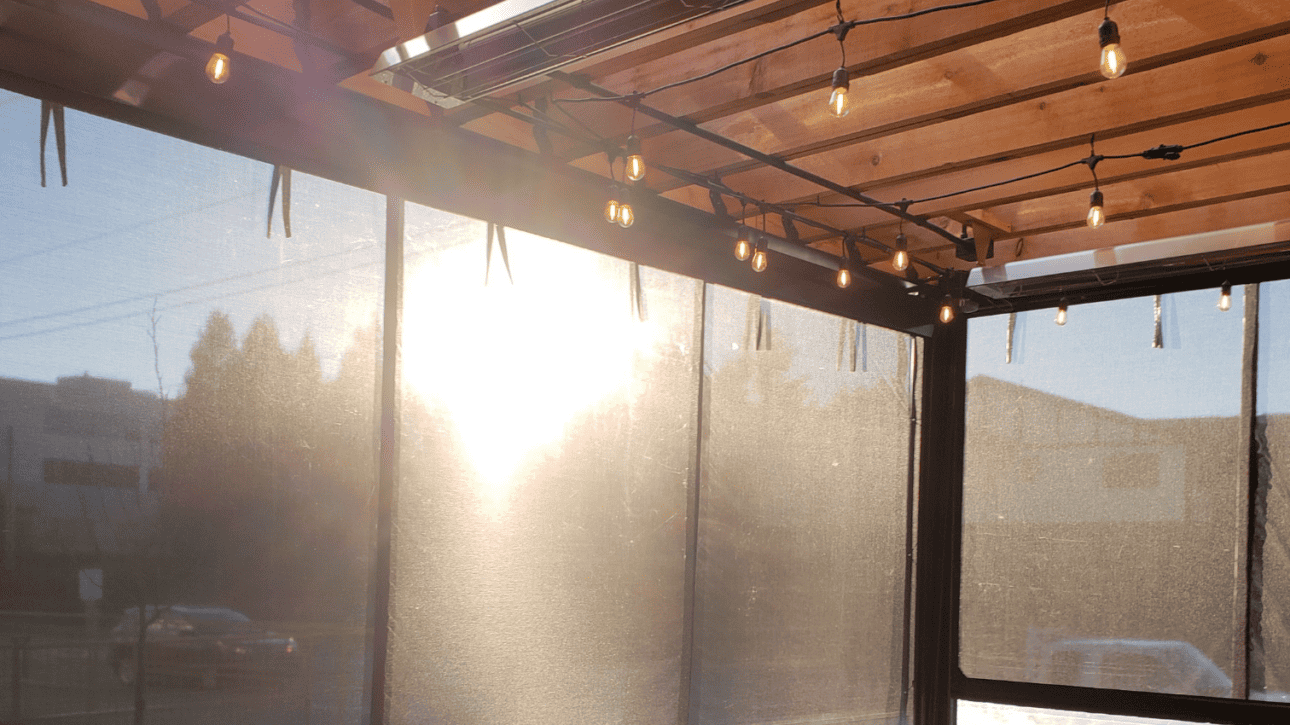 Retractable Screen Doors & Window Screens in Calgary