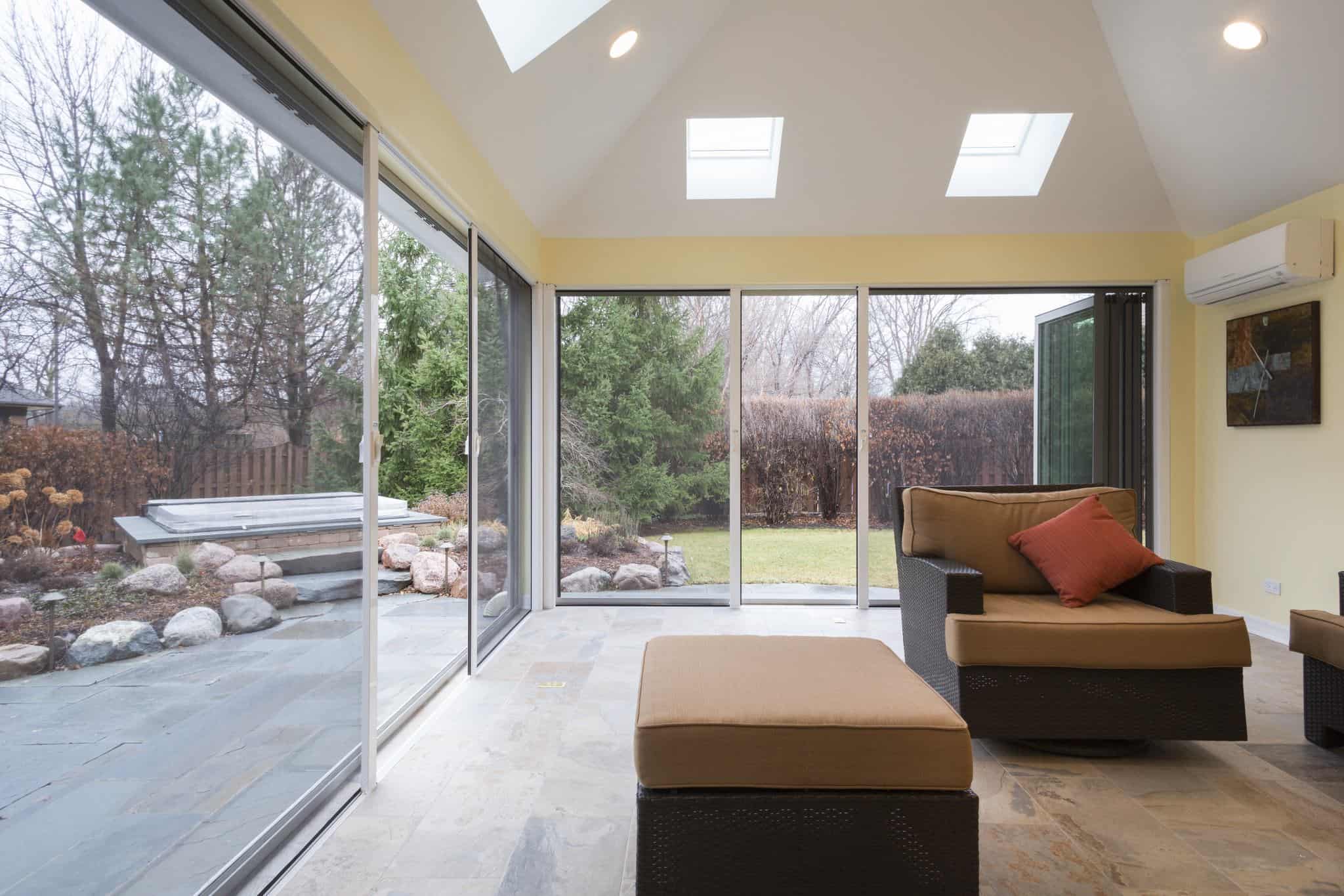 Retractable Screen Doors & Window Screens in Edmonton