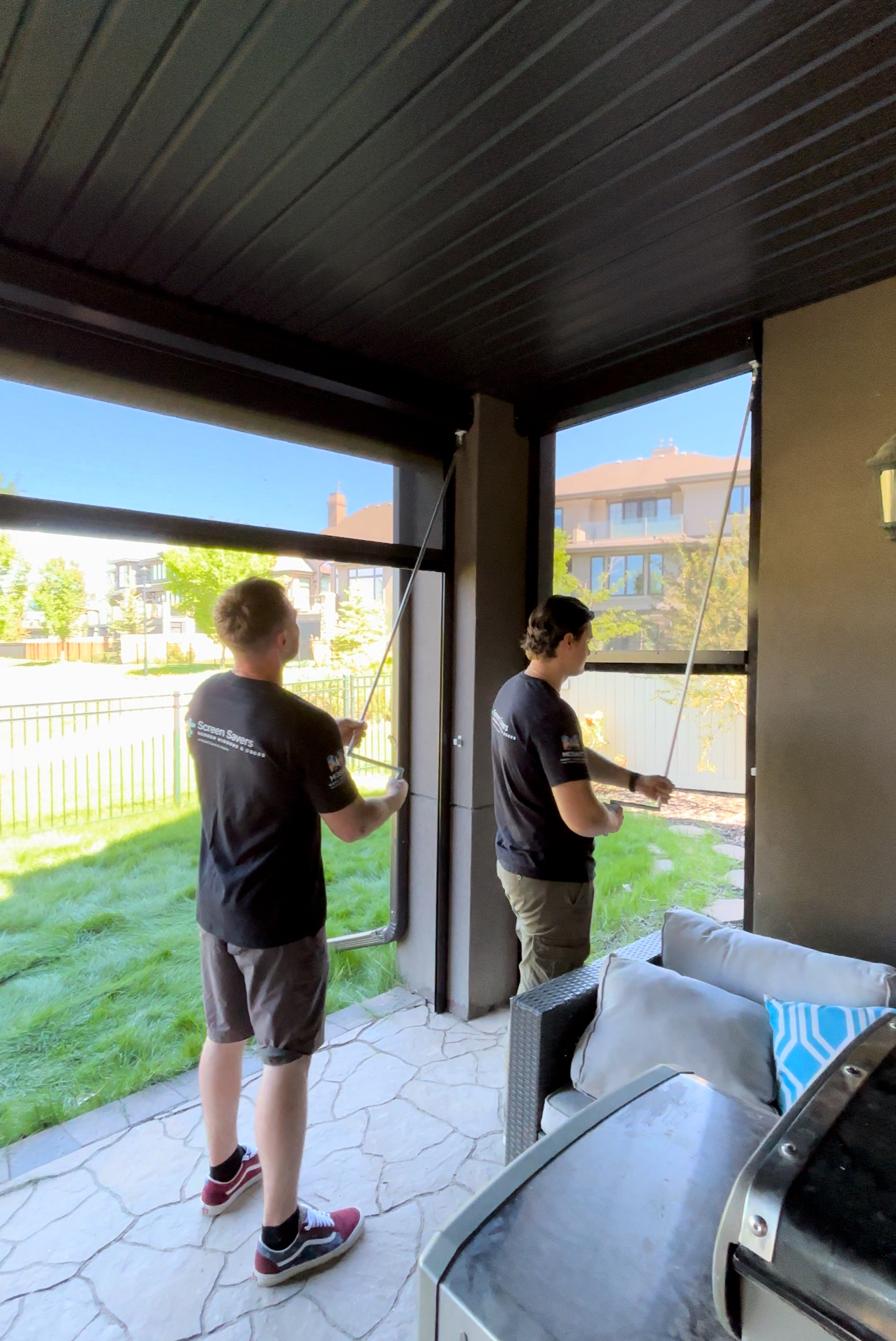 Retractable Screen Doors & Window Screen in Halifax
